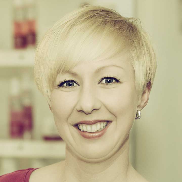 SALON OBERNEYER: Vom Ansatz bis in die Spitzen ... Spitze!